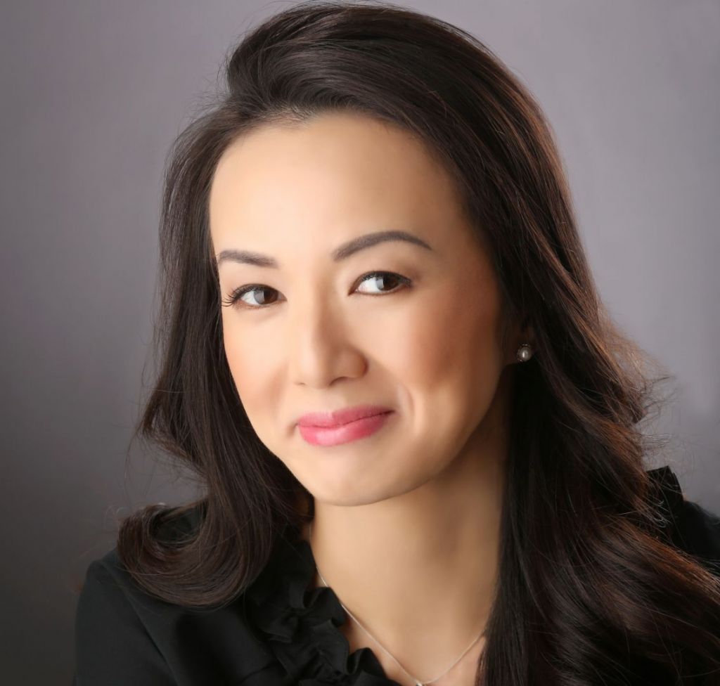 Meet Jennifer Le | Pharmacist and Food Entrepreneur - SHOUTOUT SOCAL