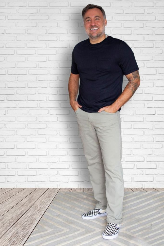 Meet Douglas Raggio | Founder, Pass the Honey - SHOUTOUT SOCAL