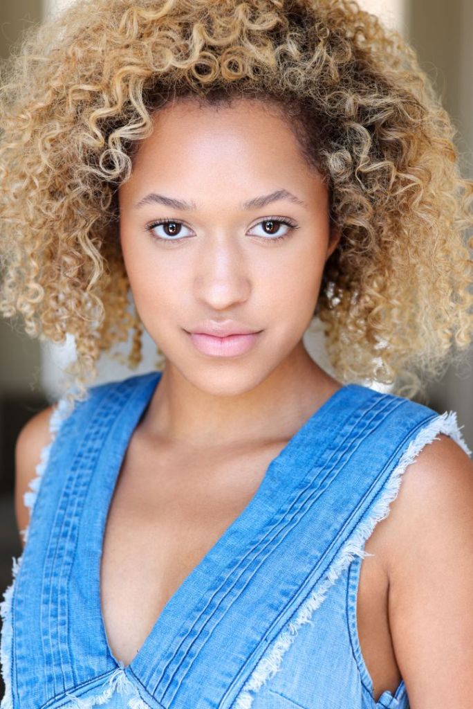 Meet Mila Fox | Actor & Model - SHOUTOUT SOCAL