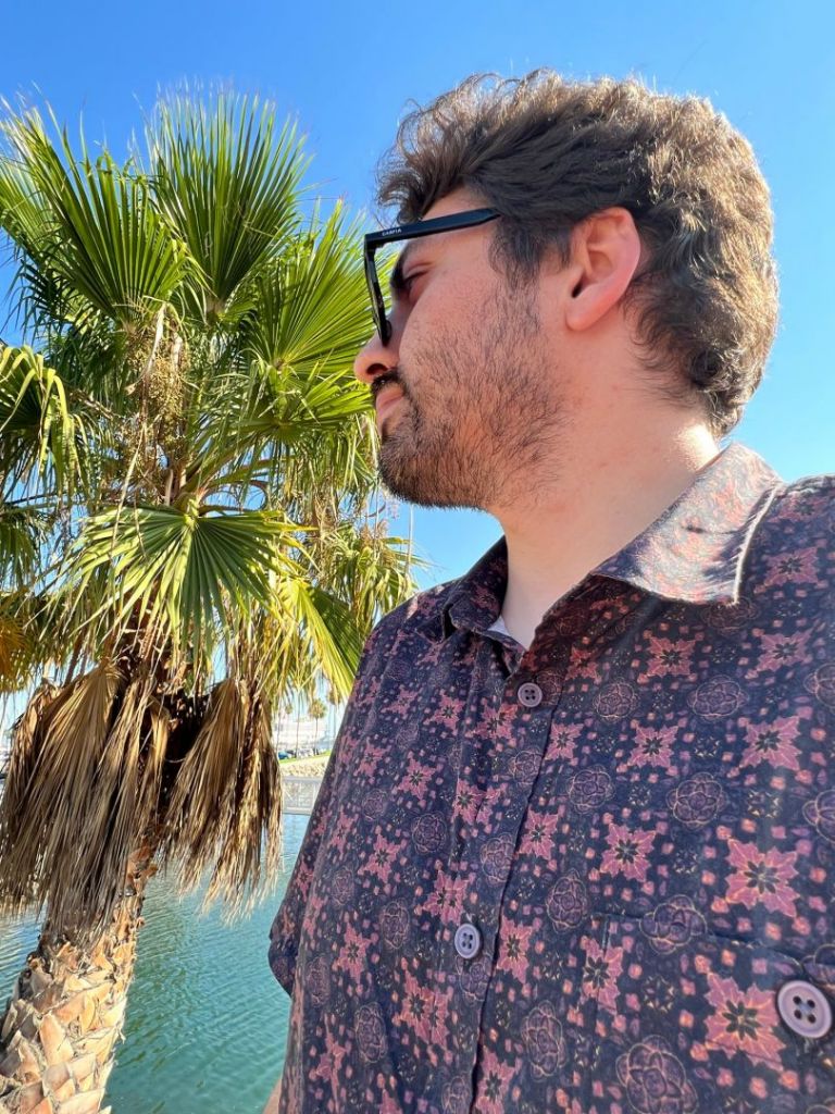 Meet Adam Stark | Recording Artist - SHOUTOUT SOCAL