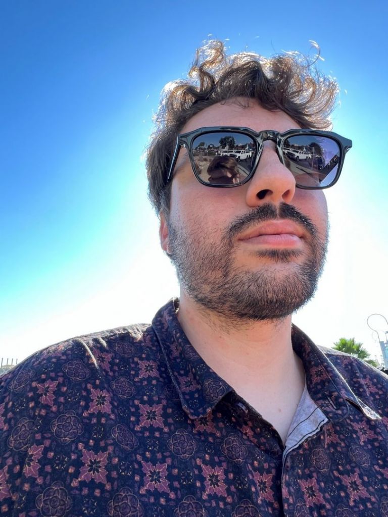 Meet Adam Stark | Recording Artist - SHOUTOUT SOCAL