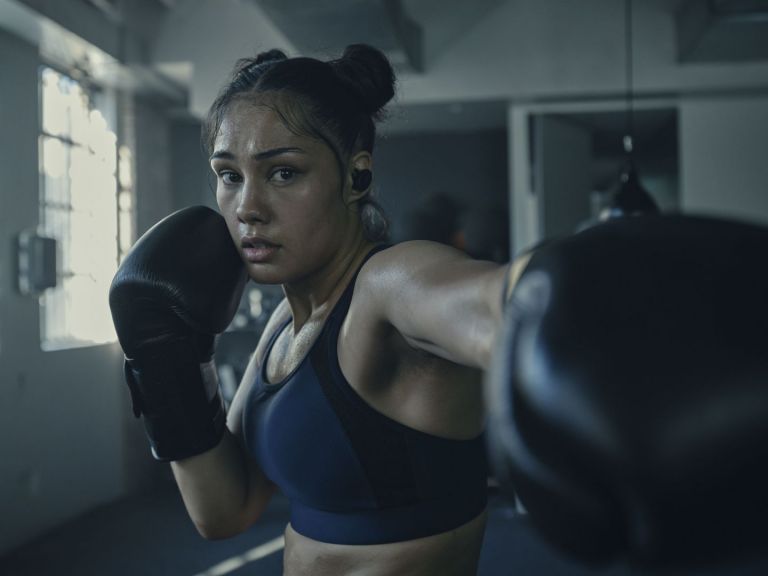 Meet Janay Harding | Professional MMA Fighter - SHOUTOUT SOCAL