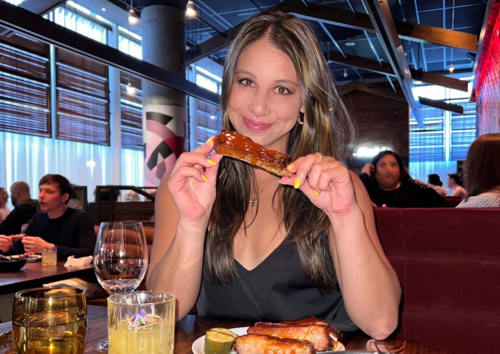 Meet Chelsea Davis | Journalist & Founder of Cannescape - SHOUTOUT SOCAL